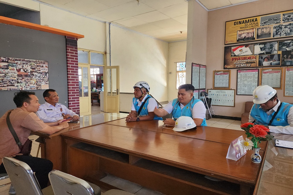 Pastikan Listrik Aman Selama Pemilu 2024, GM PLN UID Jateng DIY Pantau Langsung 121 Posko Siaga ...