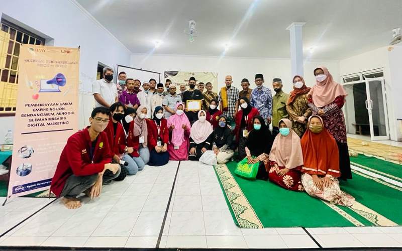 KKN UMY Bantu Kembangkan Wisata Sendang Pengilon Kulonprogo ...